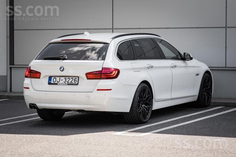 White BMW 520 2013 in Riga, with an engine capacity of 2.00 L and mileage of 223 thousand km for 9750 €, photo 5 on AUTOMOTO.COM.LV