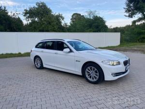 White BMW 520 2013 in Riga, with an engine capacity of 2.00 L and mileage of 337 thousand km for 8400 €, photo 3 on AUTOMOTO.COM.LV