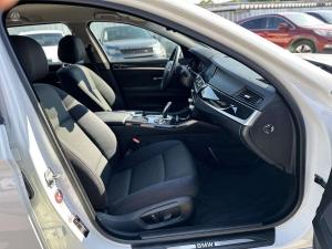 Balts BMW 520 2013 Telšiai, ar dzinēja tilpumu 2.00 L un nobraukumu 285 tūkst. km par 7200 €, foto 12 vietnē AUTOMOTO.COM.LV