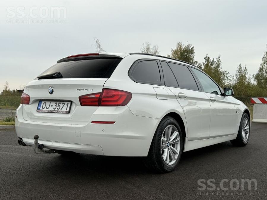 White BMW 520 2013 in Liepaja, with an engine capacity of 2.00 L and mileage of 331 thousand km for 7990 €, photo 8 on AUTOMOTO.COM.LV