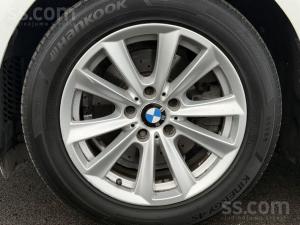 White BMW 520 2013 in Liepaja, with an engine capacity of 2.00 L and mileage of 331 thousand km for 7990 €, photo 20 on AUTOMOTO.COM.LV