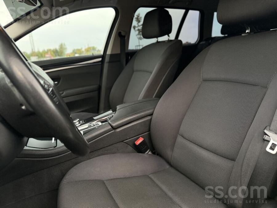 White BMW 520 2013 in Liepaja, with an engine capacity of 2.00 L and mileage of 331 thousand km for 7990 €, photo 29 on AUTOMOTO.COM.LV