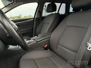 White BMW 520 2013 in Liepaja, with an engine capacity of 2.00 L and mileage of 331 thousand km for 7990 €, photo 30 on AUTOMOTO.COM.LV