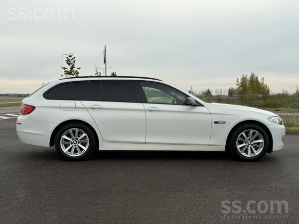 Balts BMW 520 2013 Liepāja, ar dzinēja tilpumu 2.00 L un nobraukumu 331 tūkst. km par 7990 €, foto 7 vietnē AUTOMOTO.COM.LV