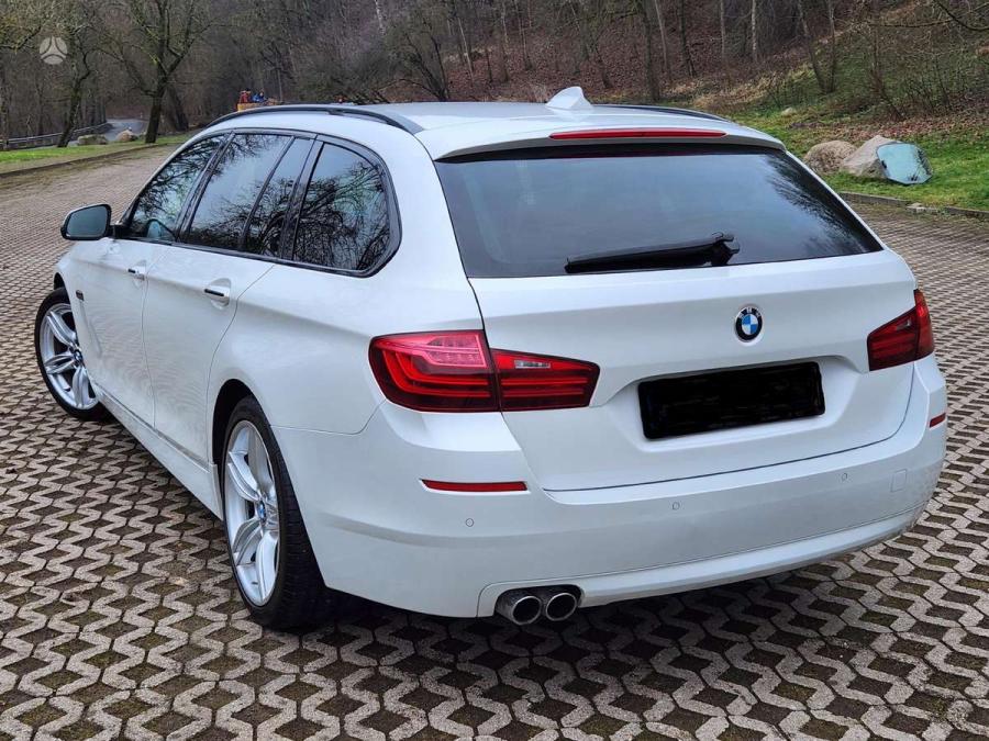 Balts BMW 520 2014 Viļņa, ar dzinēja tilpumu 2.00 L un nobraukumu 322 tūkst. km par 10350 €, foto 5 vietnē AUTOMOTO.COM.LV