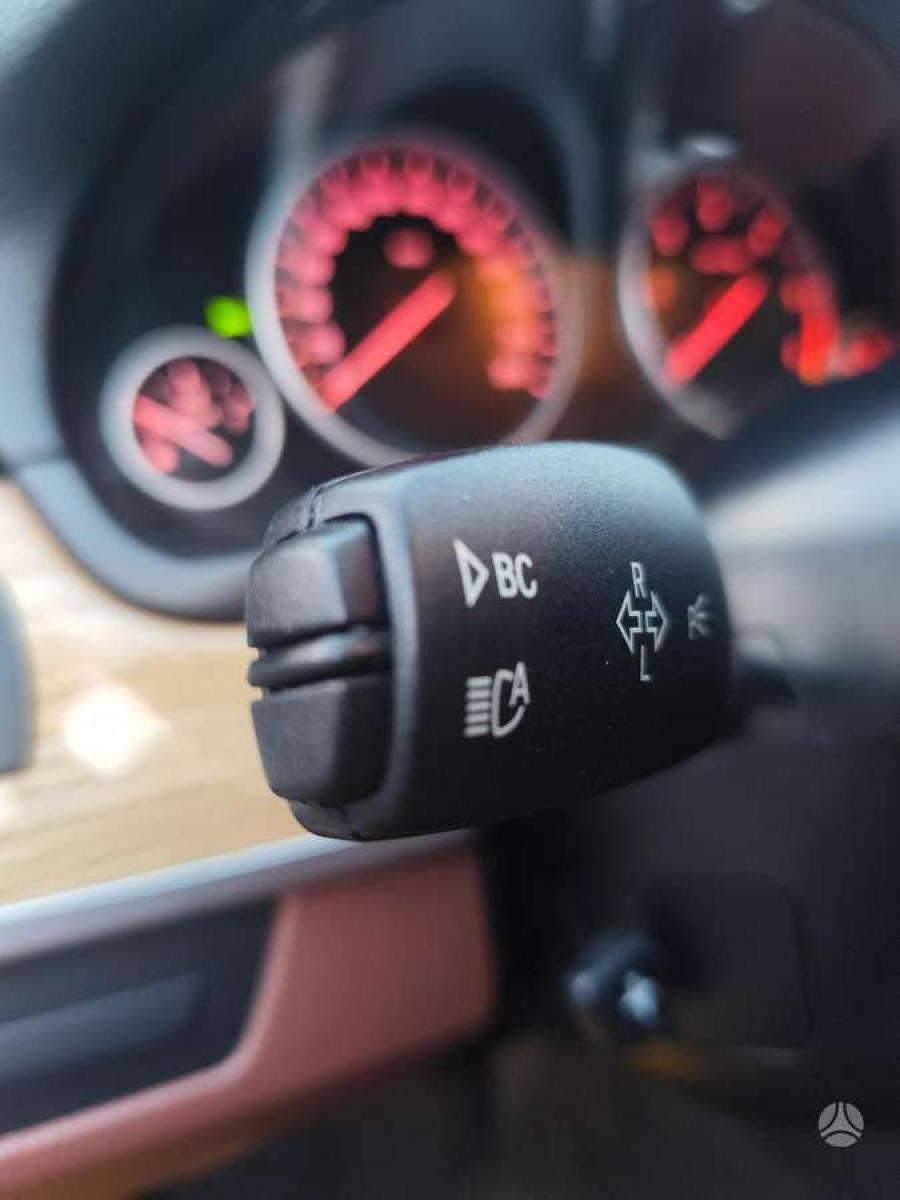 Белый БМВ 520 2014 в Кайшядорис, объемом двигателя 0.00 л и пробегом 216 тыс. км за 9850 €, фото 26 на AUTOMOTO.COM.LV