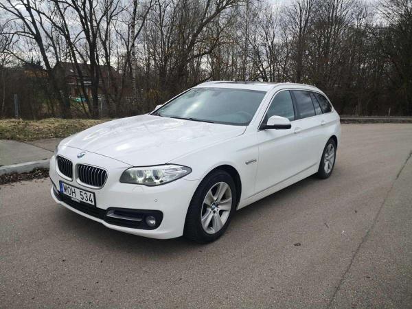 White BMW 520 2014 in Panevezys, with an engine capacity of 2.00 L and mileage of 320 thousand km for 10500 €, photo 1 on AUTOMOTO.COM.LV