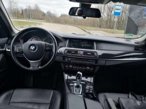 White BMW 520 2014 in Panevezys, with an engine capacity of 2.00 L and mileage of 320 thousand km for 10500 €, photo 5 on AUTOMOTO.COM.LV
