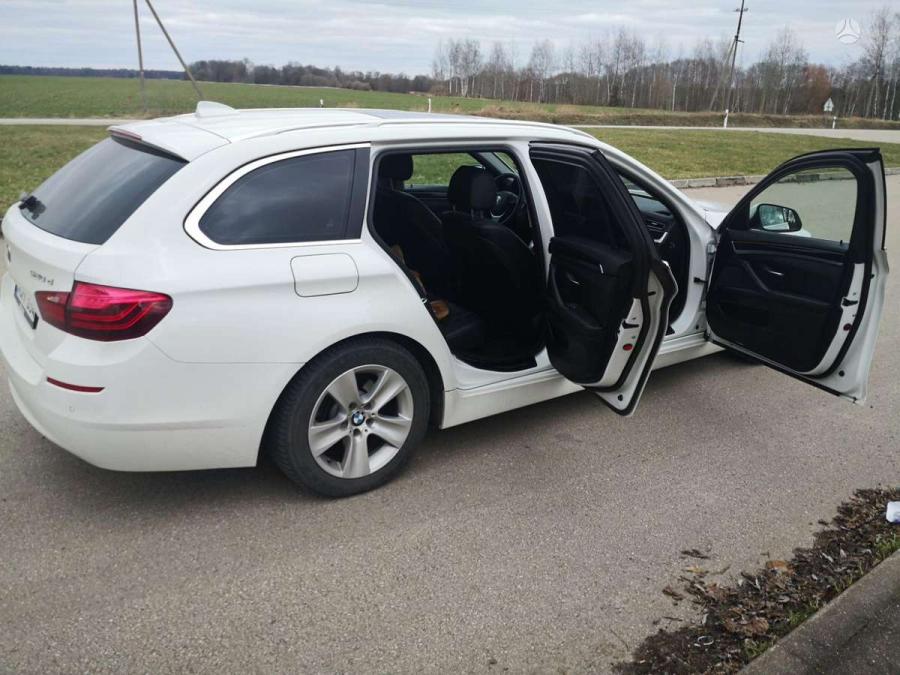 White BMW 520 2014 in Panevezys, with an engine capacity of 2.00 L and mileage of 320 thousand km for 10500 €, photo 7 on AUTOMOTO.COM.LV