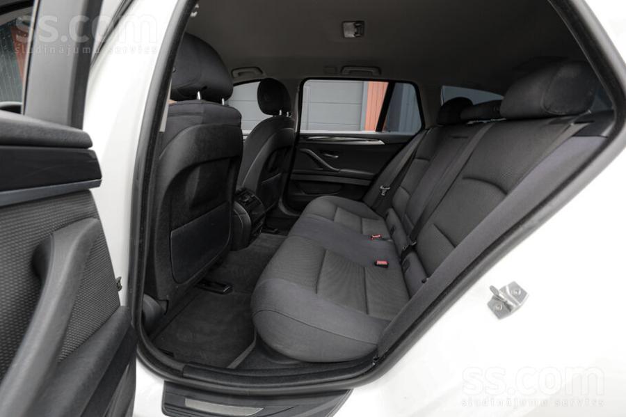 Balts BMW 520 2014 Jelgava, ar dzinēja tilpumu 2.00 L un nobraukumu 0 tūkst. km par 9750 €, foto 10 vietnē AUTOMOTO.COM.LV
