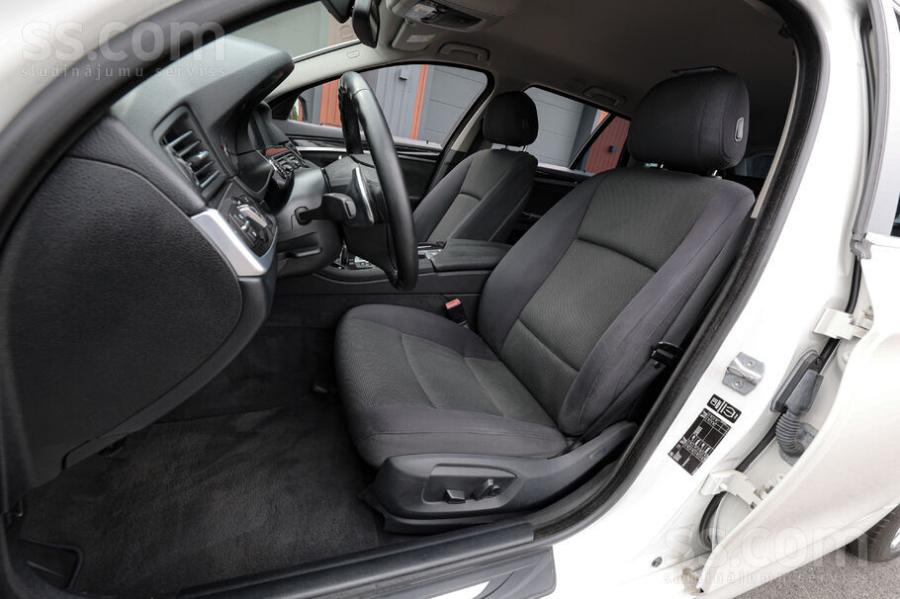 Balts BMW 520 2014 Jelgava, ar dzinēja tilpumu 2.00 L un nobraukumu 0 tūkst. km par 9750 €, foto 10 vietnē AUTOMOTO.COM.LV