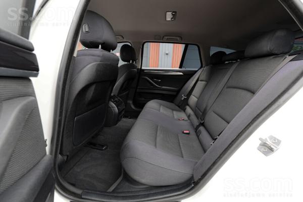 White BMW 520 2014 in Jelgava, with an engine capacity of 2.00 L and mileage of 0 thousand km for 9750 €, photo 10 on AUTOMOTO.COM.LV