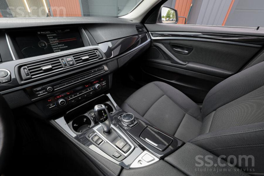 Balts BMW 520 2014 Jelgava, ar dzinēja tilpumu 2.00 L un nobraukumu 0 tūkst. km par 9750 €, foto 21 vietnē AUTOMOTO.COM.LV