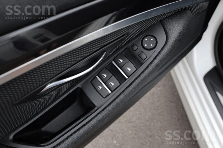 Balts BMW 520 2014 Jelgava, ar dzinēja tilpumu 2.00 L un nobraukumu 0 tūkst. km par 9750 €, foto 24 vietnē AUTOMOTO.COM.LV