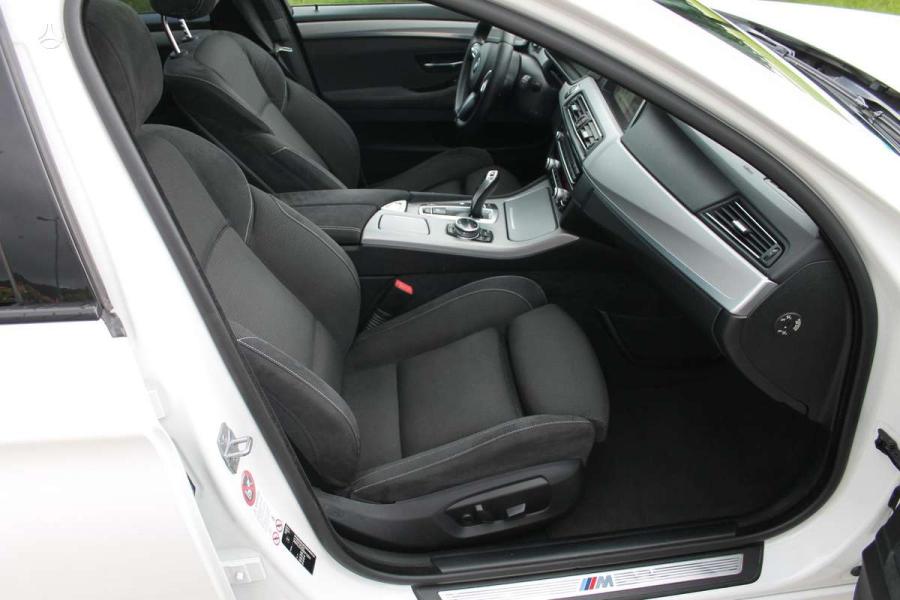 Balts BMW 520 2014 Birštonas, ar dzinēja tilpumu 2.00 L un nobraukumu 251 tūkst. km par 11150 €, foto 16 vietnē AUTOMOTO.COM.LV