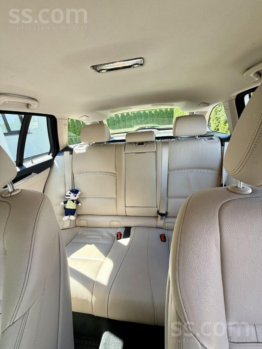 White BMW 520 2014 in Ogre, with an engine capacity of 2.00 L and mileage of 265 thousand km for 9100 €, photo 6 on AUTOMOTO.COM.LV