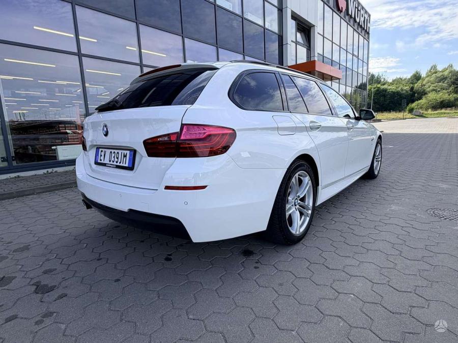 Balts BMW 520 2014 Viļņa, ar dzinēja tilpumu 2.00 L un nobraukumu 262 tūkst. km par 11900 €, foto 4 vietnē AUTOMOTO.COM.LV