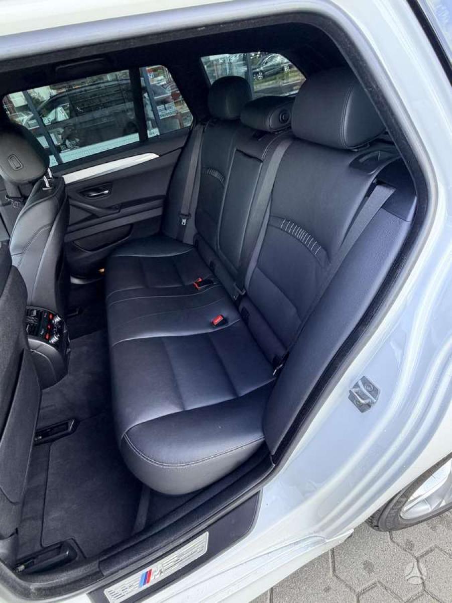 Balts BMW 520 2014 Viļņa, ar dzinēja tilpumu 2.00 L un nobraukumu 262 tūkst. km par 11900 €, foto 9 vietnē AUTOMOTO.COM.LV