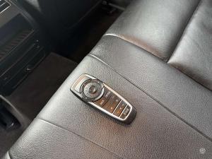 White BMW 520 2014 in Kelme, with an engine capacity of 2.00 L and mileage of 411 thousand km for 7250 €, photo 12 on AUTOMOTO.COM.LV