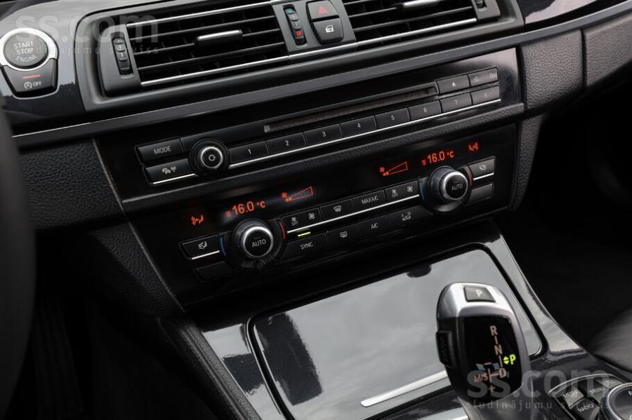 Balts BMW 520 2014 Jelgava, ar dzinēja tilpumu 2.00 L un nobraukumu 0 tūkst. km par 10500 €, foto 35 vietnē AUTOMOTO.COM.LV