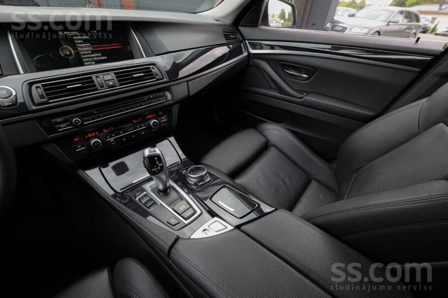 Balts BMW 520 2014 Jelgava, ar dzinēja tilpumu 2.00 L un nobraukumu 0 tūkst. km par 10500 €, foto 38 vietnē AUTOMOTO.COM.LV