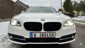White BMW 520 2015 in Vilnius, with an engine capacity of 2.00 L and mileage of 277 thousand km for 11070 €, photo 2 on AUTOMOTO.COM.LV
