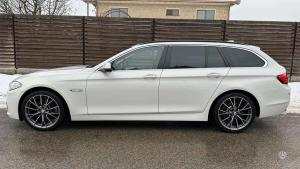 White BMW 520 2015 in Vilnius, with an engine capacity of 2.00 L and mileage of 277 thousand km for 11070 €, photo 9 on AUTOMOTO.COM.LV