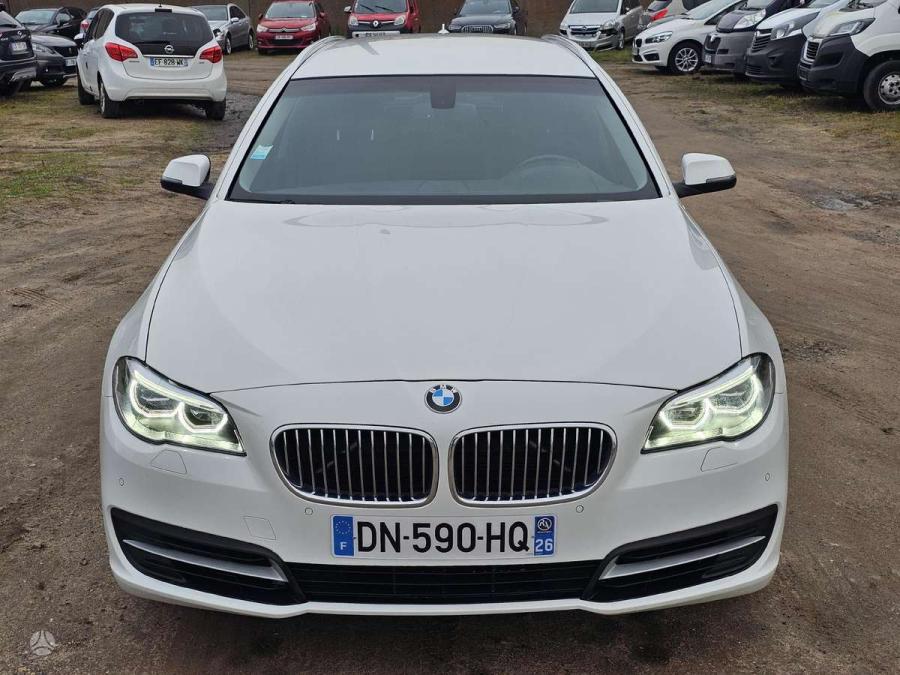 White BMW 520 2015 in Taurage, with an engine capacity of 2.00 L and mileage of 216 thousand km for 10200 €, photo 7 on AUTOMOTO.COM.LV
