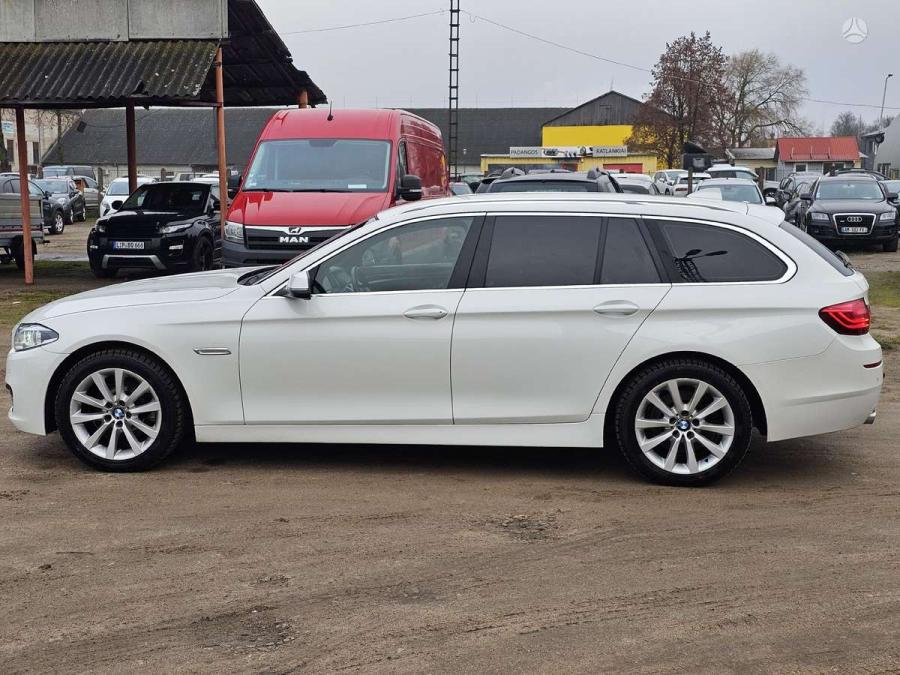 White BMW 520 2015 in Taurage, with an engine capacity of 2.00 L and mileage of 216 thousand km for 10200 €, photo 10 on AUTOMOTO.COM.LV