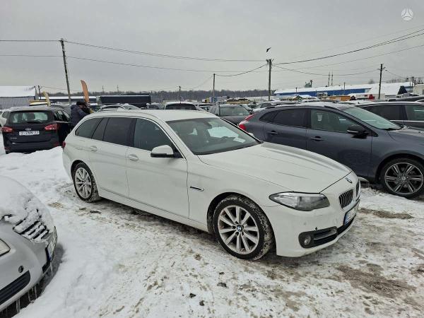 White BMW 520 2015 in Kaunas, with an engine capacity of 2.00 L and mileage of 255 thousand km for 9750 €, photo 2 on AUTOMOTO.COM.LV