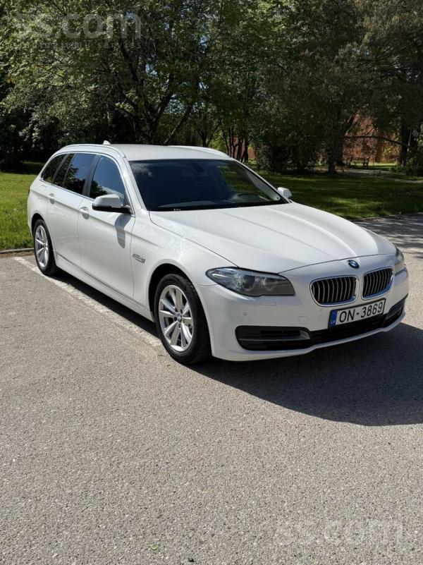 White BMW 520 2015 in Riga, with an engine capacity of 2.00 L and mileage of 233 thousand km for 10500 €, photo 2 on AUTOMOTO.COM.LV