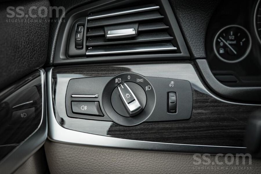 Balts BMW 520 2015 Rīga, ar dzinēja tilpumu 2.00 L un nobraukumu 188 tūkst. km par 12150 €, foto 30 vietnē AUTOMOTO.COM.LV