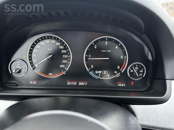 White BMW 520 2015 in Riga, with an engine capacity of 2.00 L and mileage of 234 thousand km for 15000 €, photo 9 on AUTOMOTO.COM.LV