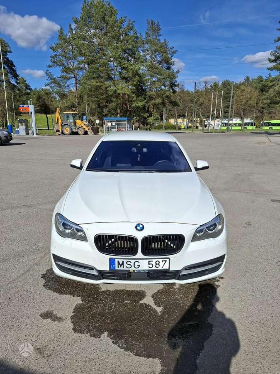 Белый БМВ 520 2015 в Каунас, объемом двигателя 2.00 л и пробегом 320 тыс. км за 9300 €, фото 3 на AUTOMOTO.COM.LV