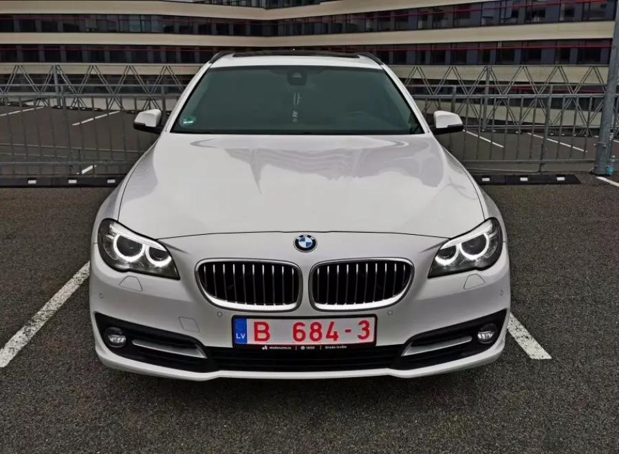 White BMW 520 2015 in Riga, with an engine capacity of 2.00 L and mileage of 169 thousand km for 15500 €, photo 3 on AUTOMOTO.COM.LV
