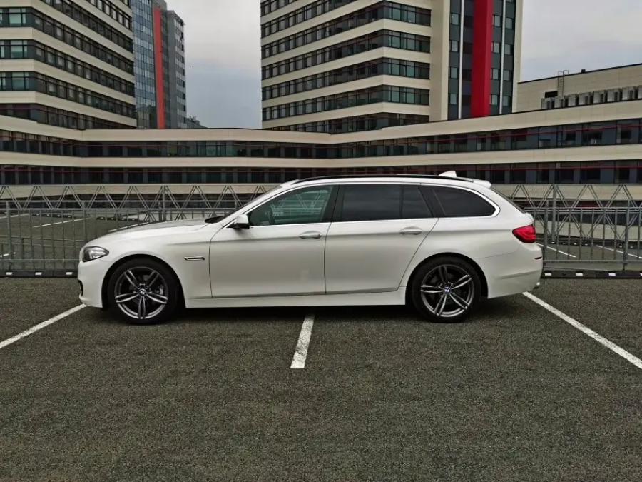 White BMW 520 2015 in Riga, with an engine capacity of 2.00 L and mileage of 169 thousand km for 15500 €, photo 6 on AUTOMOTO.COM.LV