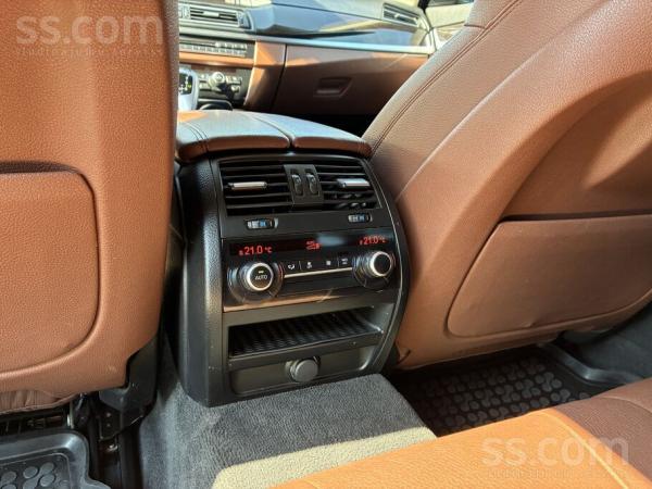 Balts BMW 520 2015 Bauska, ar dzinēja tilpumu 2.00 L un nobraukumu 272 tūkst. km par 11500 €, foto 6 vietnē AUTOMOTO.COM.LV