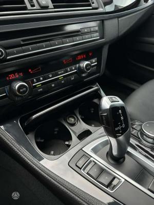 Balts BMW 520 2015 Klaipėda, ar dzinēja tilpumu 2.00 L un nobraukumu 281 tūkst. km par 9900 €, foto 21 vietnē AUTOMOTO.COM.LV