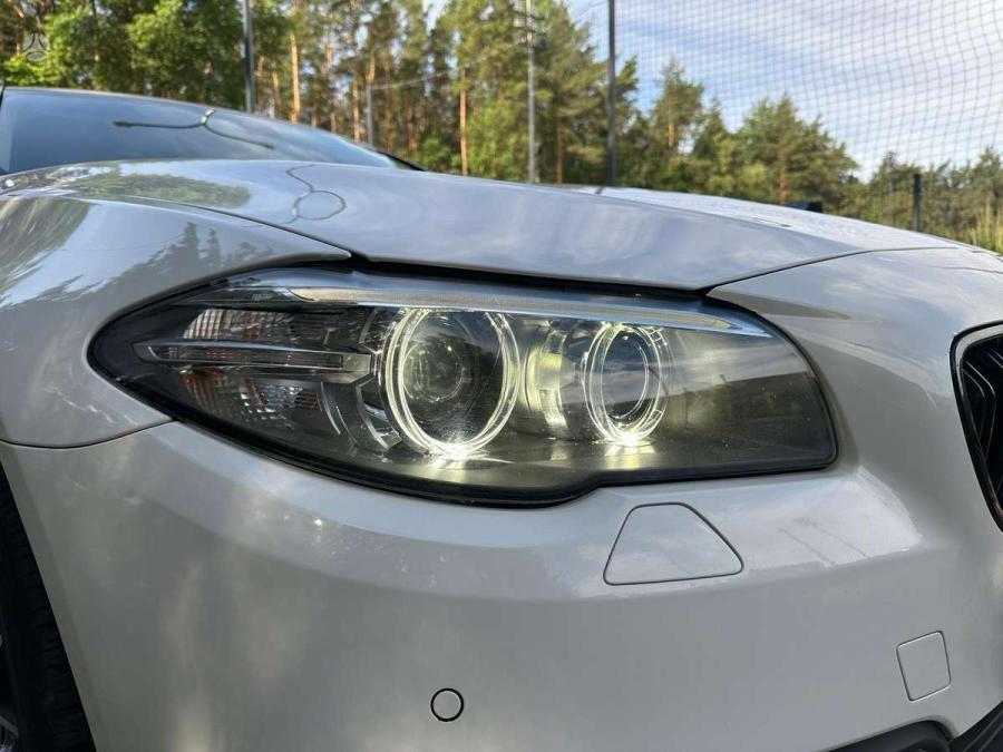 Balts BMW 520 2015 Viļņa, ar dzinēja tilpumu 2.00 L un nobraukumu 278 tūkst. km par 9000 €, foto 15 vietnē AUTOMOTO.COM.LV
