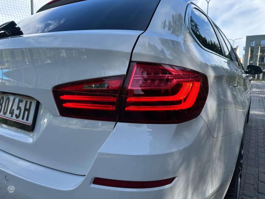 Balts BMW 520 2015 Viļņa, ar dzinēja tilpumu 2.00 L un nobraukumu 278 tūkst. km par 9000 €, foto 17 vietnē AUTOMOTO.COM.LV