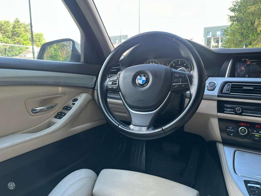 Balts BMW 520 2015 Viļņa, ar dzinēja tilpumu 2.00 L un nobraukumu 278 tūkst. km par 9000 €, foto 20 vietnē AUTOMOTO.COM.LV