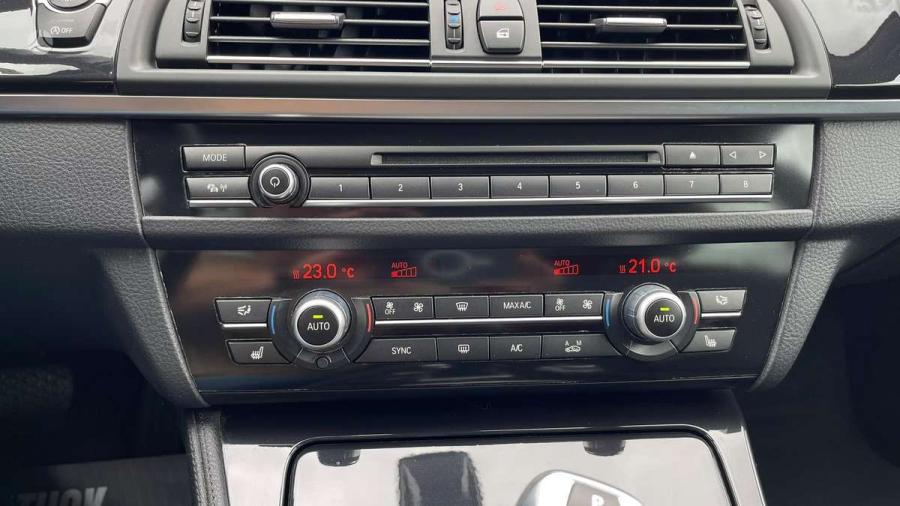 Balts BMW 520 2015 Marijampole, ar dzinēja tilpumu 2.00 L un nobraukumu 297 tūkst. km par 9650 €, foto 37 vietnē AUTOMOTO.COM.LV