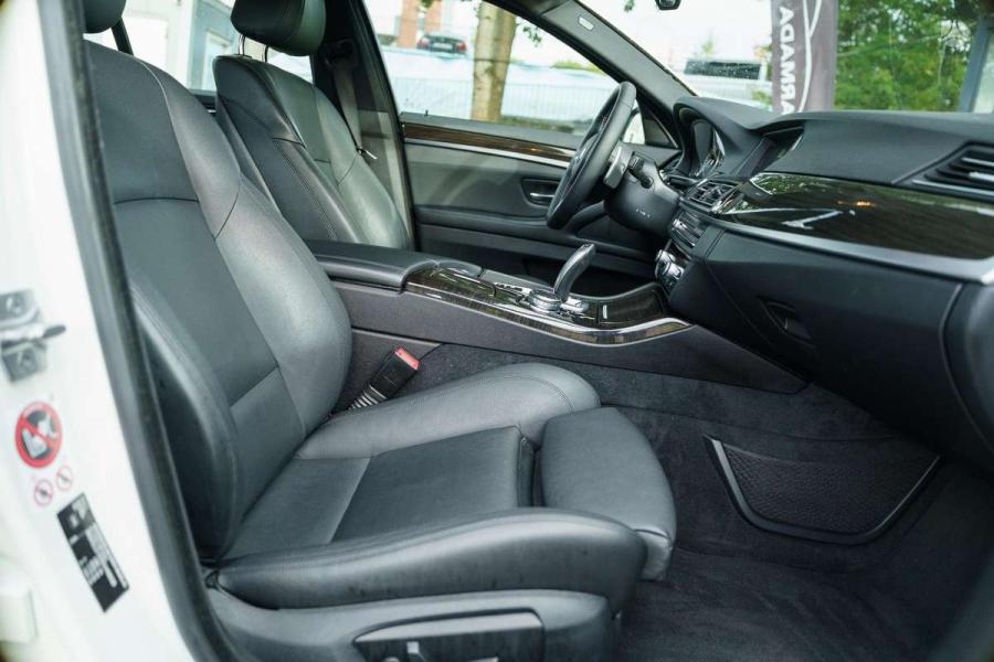 Balts BMW 520 2015 Viļņa, ar dzinēja tilpumu 2.00 L un nobraukumu 249 tūkst. km par 11900 €, foto 21 vietnē AUTOMOTO.COM.LV
