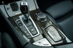 Balts BMW 520 2015 Viļņa, ar dzinēja tilpumu 2.00 L un nobraukumu 249 tūkst. km par 11900 €, foto 27 vietnē AUTOMOTO.COM.LV