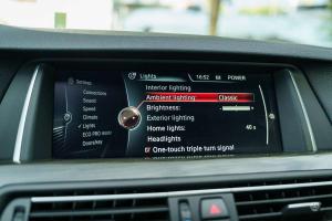 Balts BMW 520 2015 Viļņa, ar dzinēja tilpumu 2.00 L un nobraukumu 249 tūkst. km par 11900 €, foto 33 vietnē AUTOMOTO.COM.LV