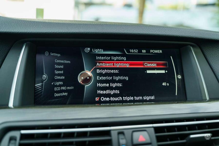 Balts BMW 520 2015 Viļņa, ar dzinēja tilpumu 2.00 L un nobraukumu 249 tūkst. km par 11900 €, foto 33 vietnē AUTOMOTO.COM.LV