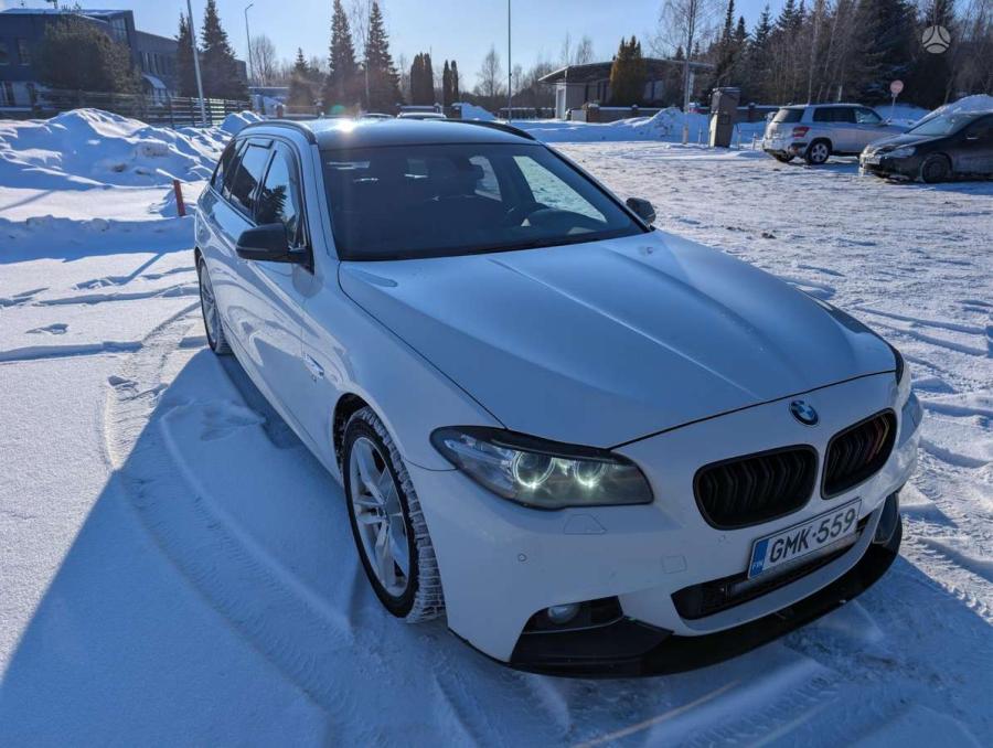 White BMW 520 2016 in Kaunas, with an engine capacity of 2.00 L and mileage of 415 thousand km for 7850 €, photo 8 on AUTOMOTO.COM.LV