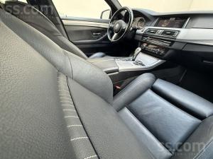 White BMW 520 2016 in Riga, with an engine capacity of 2.00 L and mileage of 247 thousand km for 13200 €, photo 11 on AUTOMOTO.COM.LV