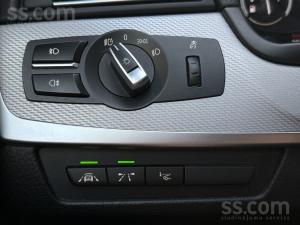 White BMW 520 2016 in Riga, with an engine capacity of 2.00 L and mileage of 247 thousand km for 13200 €, photo 26 on AUTOMOTO.COM.LV