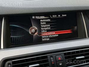White BMW 520 2016 in Riga, with an engine capacity of 2.00 L and mileage of 247 thousand km for 13200 €, photo 27 on AUTOMOTO.COM.LV